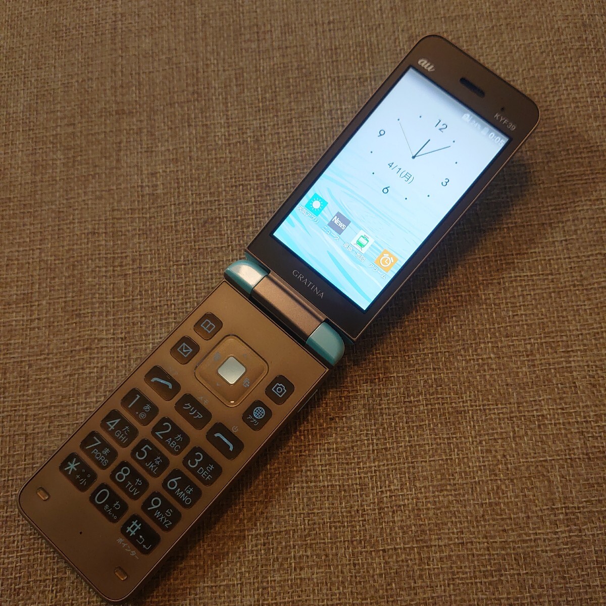 Yahoo!オークション - 美品 KYF39 au