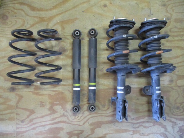Yahoo!オークション - TOYOTA AGH 30 純正 サスペンション セット 検 ...