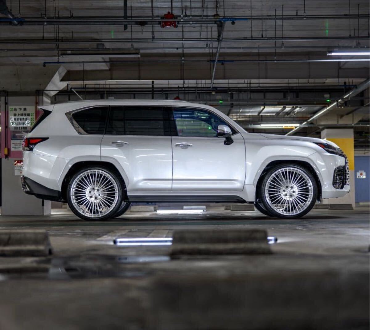 Yahoo!オークション - 22インチ 4本セットT&T forged 鍛造 ホイール レ...