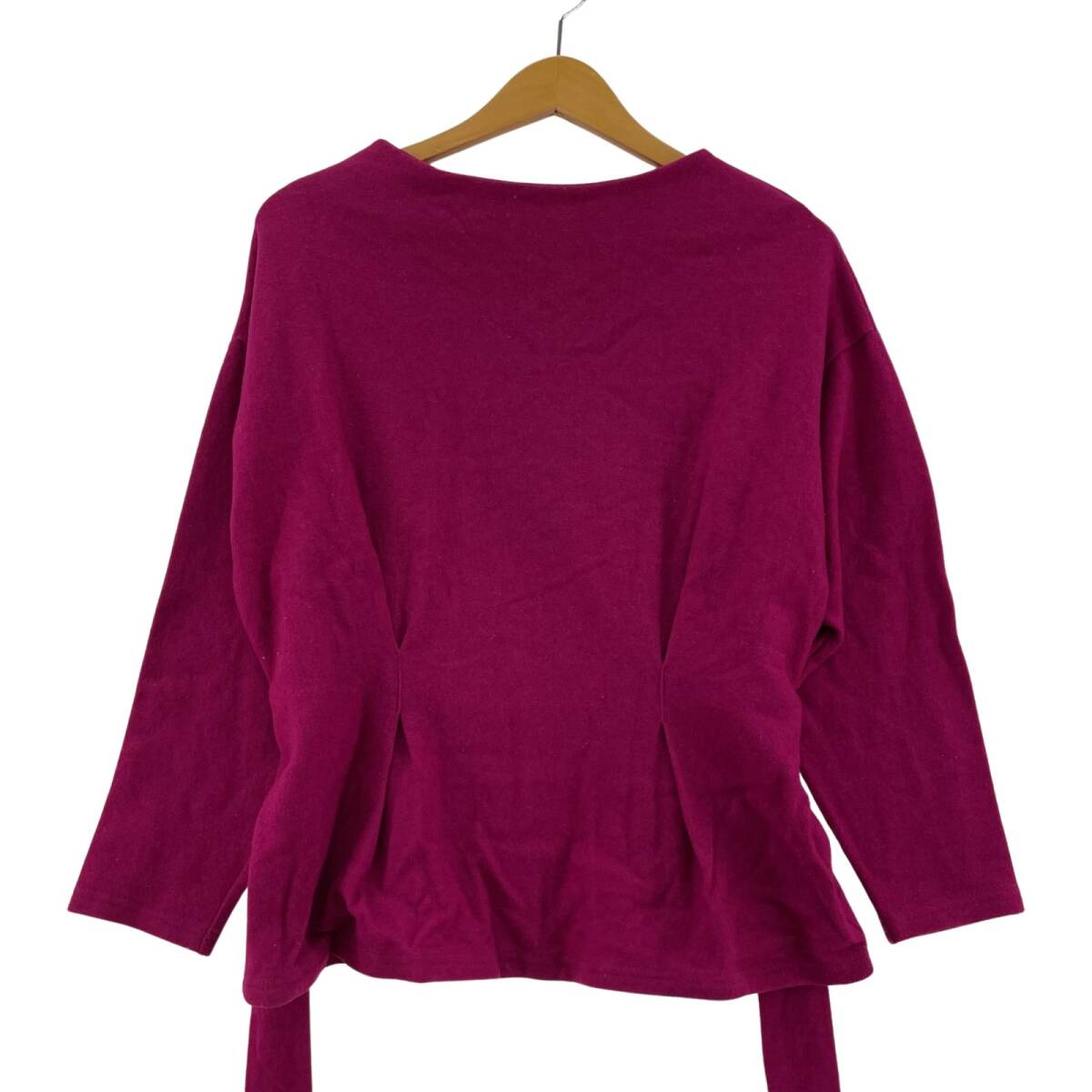 Yahoo!オークション - KBF ケイ・ビイ・エフ ウール混タック ニット si...