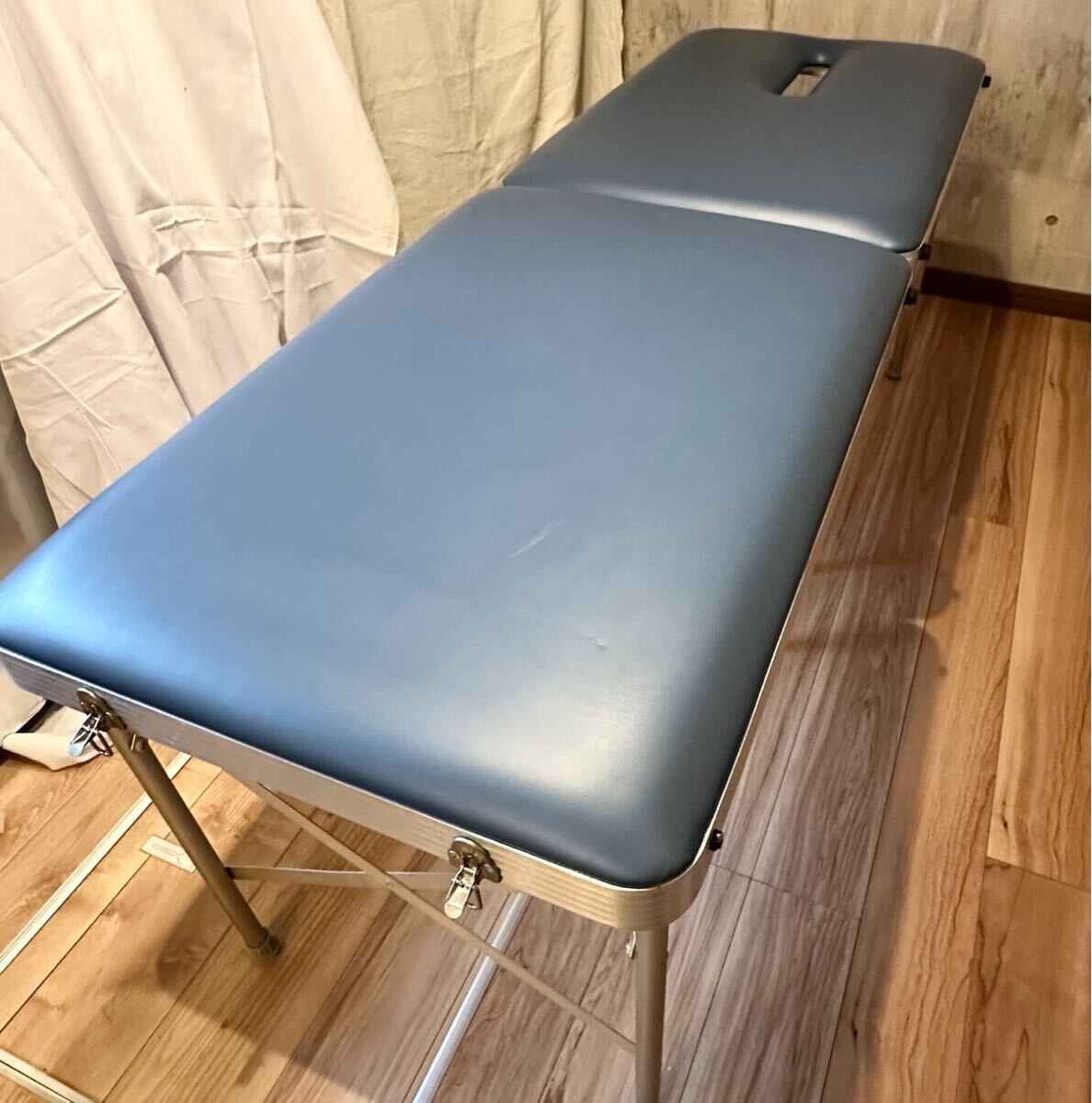 Yahoo!オークション - WINCO USA 折りたたみ マッサージベッド エステ ...