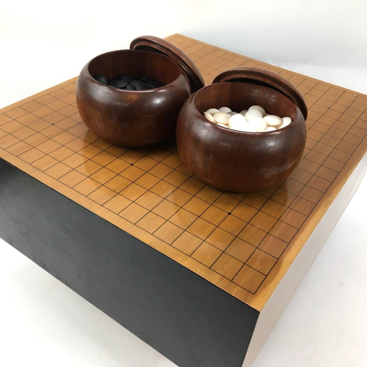 Yahoo!オークション - 囲碁 セット 碁盤 足付盤 へそ有 厚み17cm / 碁...