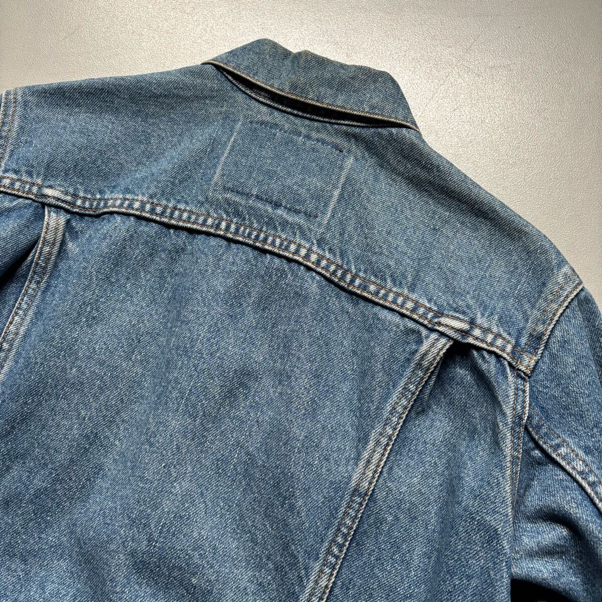 90s Levi's 75406-0412 denim jacket “size L” “made in Canada 90s Levi's 75406-0412 denim jacket “size L” “made in Canada