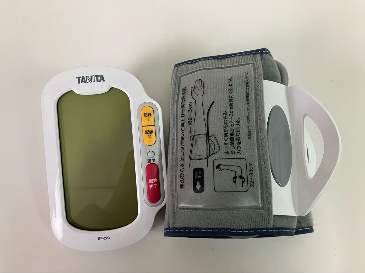 Yahoo!オークション - D/ TANITA タニタ 上腕式血圧計 自動電子血圧計 ...