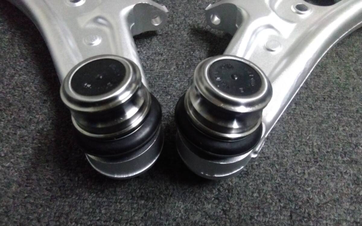 Yahoo!オークション - インプレッサ S204 GDB 美品フロントアーム左右 ...