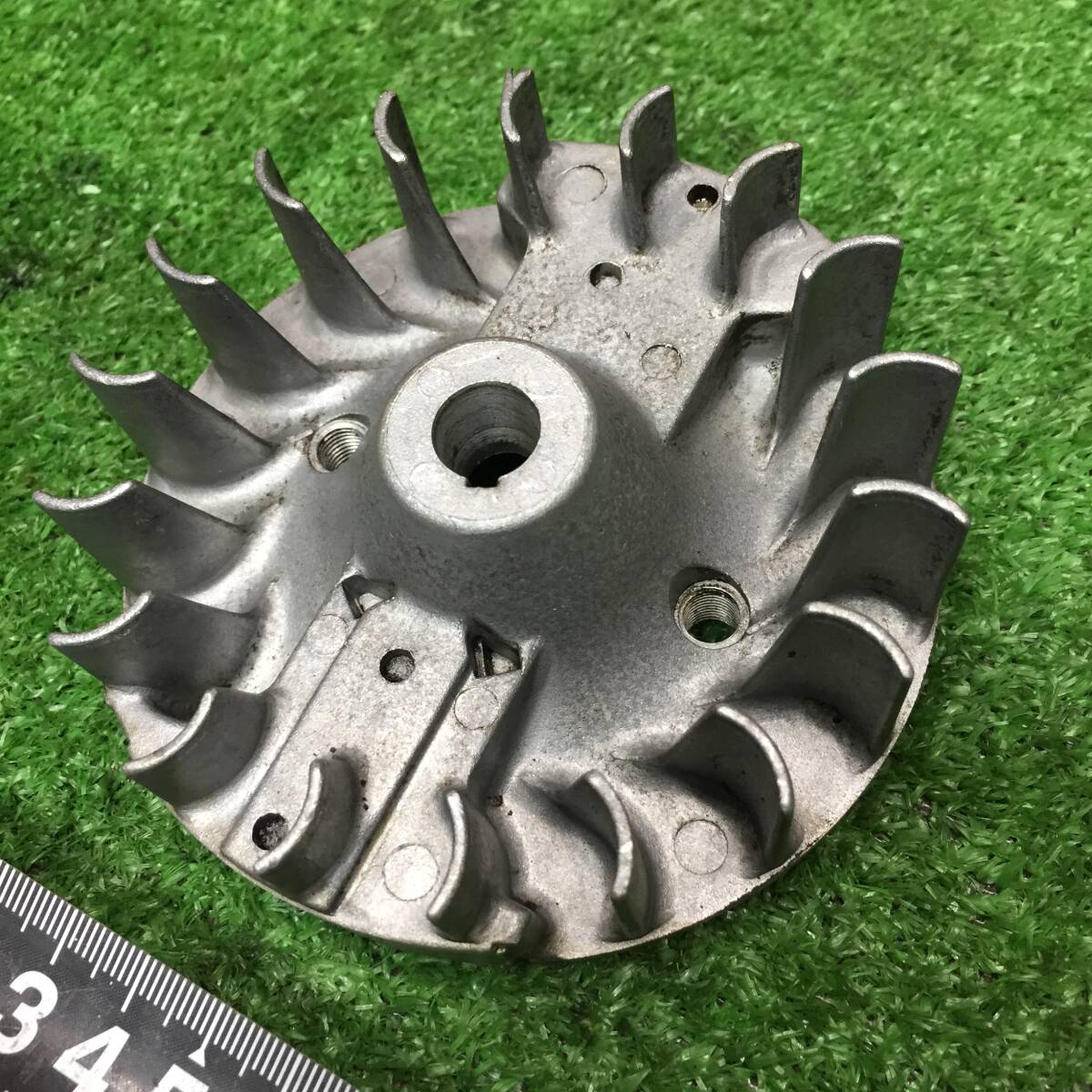 Yahoo!オークション - ゼノア フライホイール BC340F HA340E イグニッ...