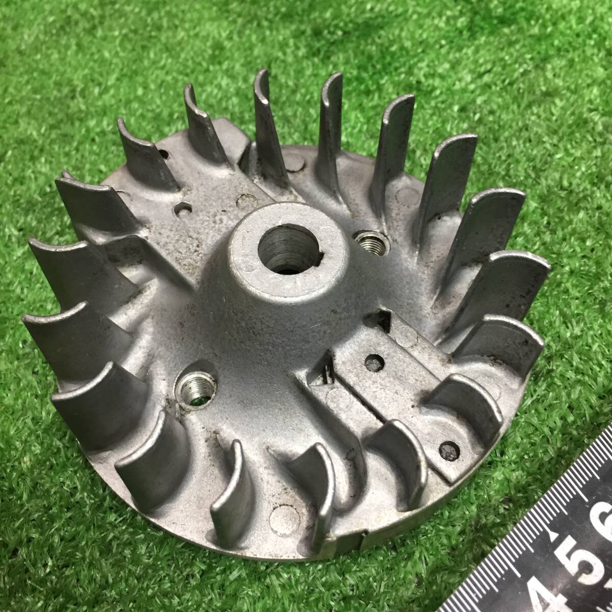 Yahoo!オークション - ゼノア フライホイール BC340F HA340E イグニッ...