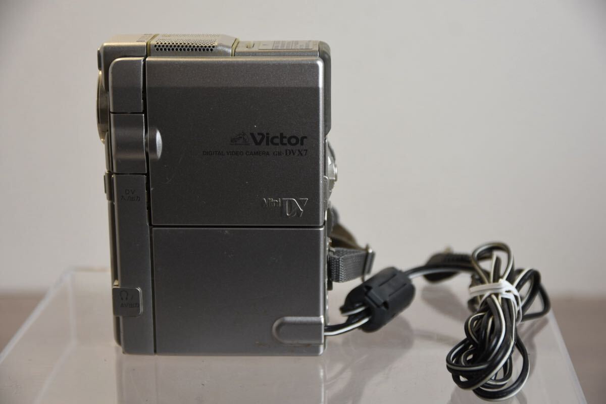 Yahoo!オークション - デジタルビデオカメラ ビクター Victor GR-DVX7 ...