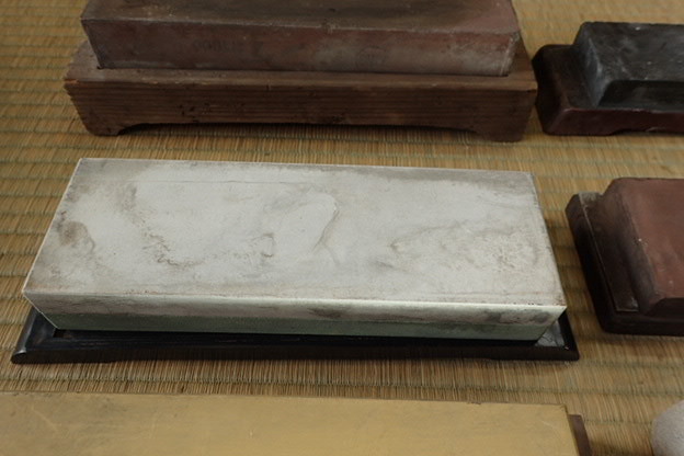 Yahoo!オークション - 32-56 砥石まとめて 約8.6Kg 荒砥 中間 仕上げ等