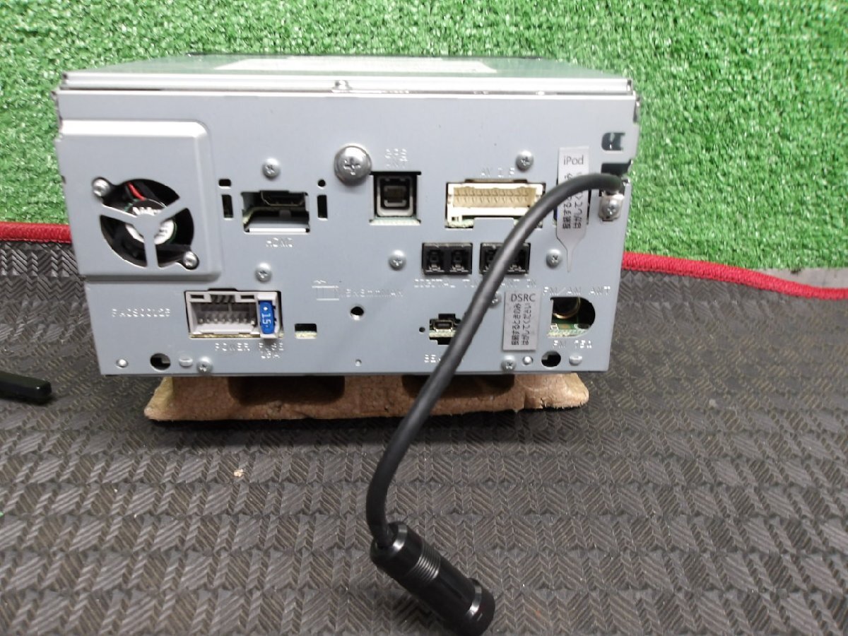 R07/02/04-3 Φ パナソニック / ナビ / CN-R300D / フルセグ / DVD / CD / SD / USB / ハンズフリー / 2013年 / / 動作確認済(中古 ...