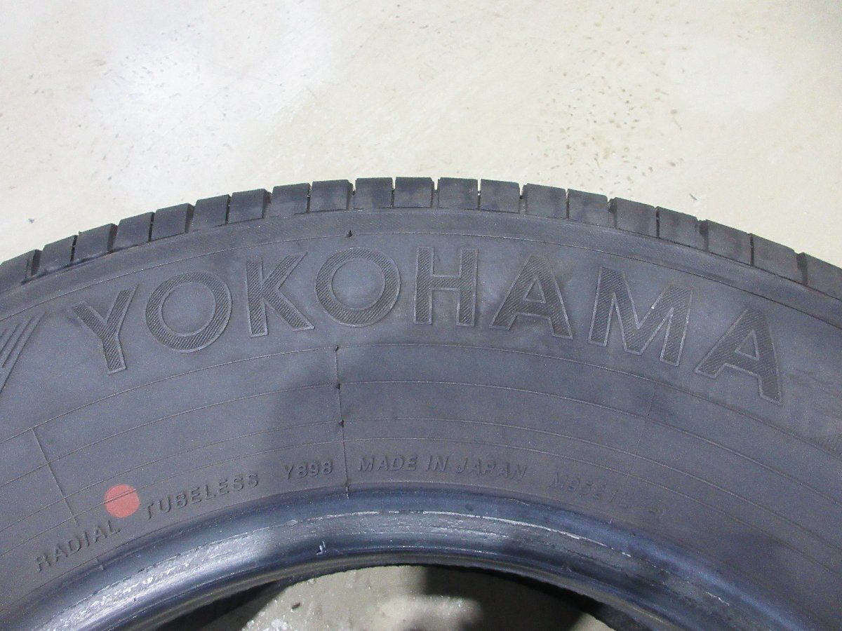 Yahoo!オークション - (R07/02/28) 14インチ タイヤ / ヨコハマ タクシ...