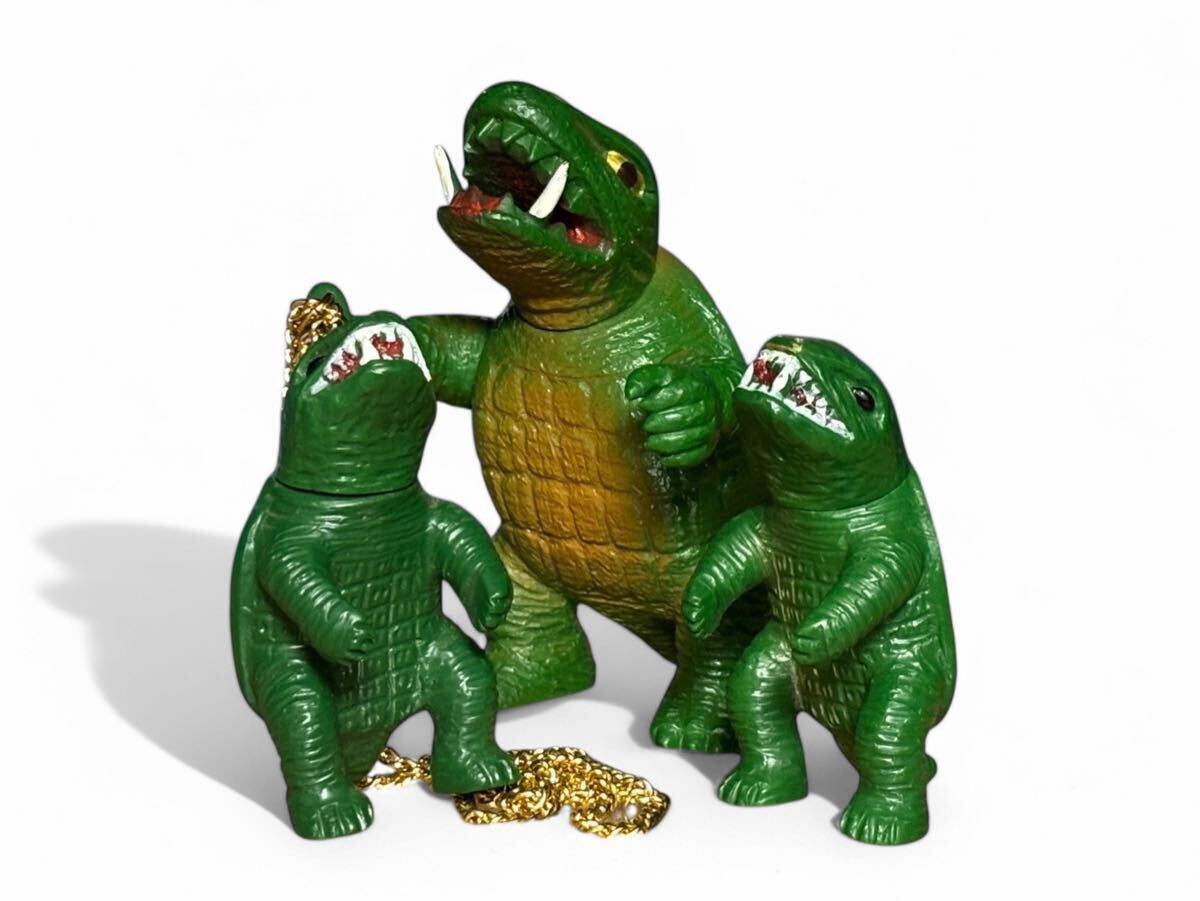 ☆当時物 日東 ガメラ ソフビ 3体セット ミドル ミニ ペンダント ☆当時物 日東 ガメラ ソフビ 3体セット ミドル ミニ ペンダント