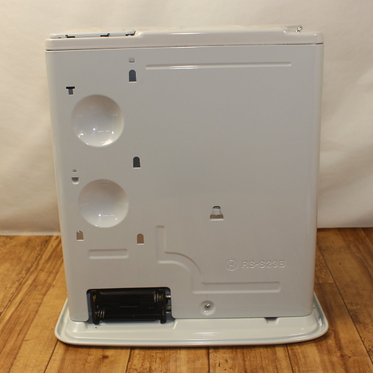 Yahoo!オークション - TOYOTOMI/トヨトミ 石油ストーブ RS-S23B 2011...