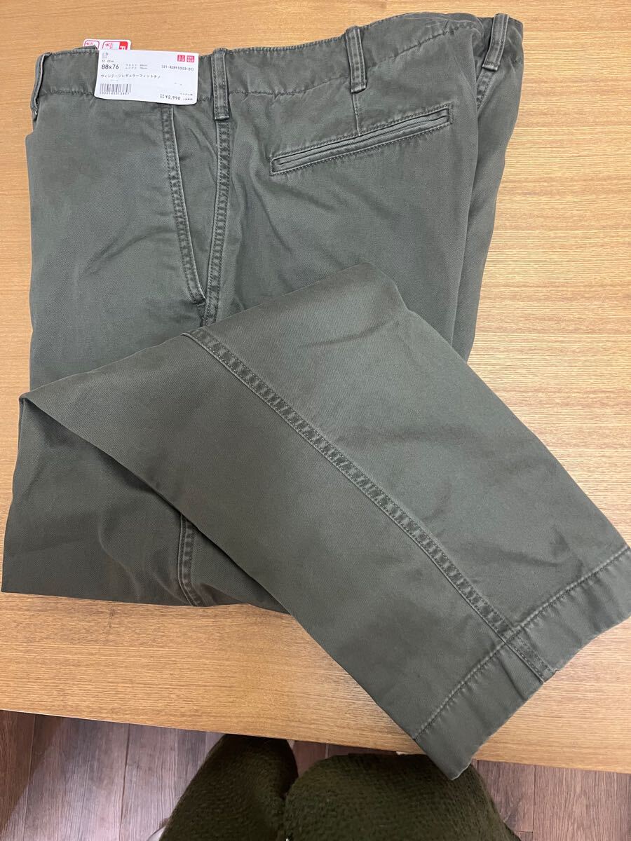 Yahoo!オークション - UNIQLO チノパンツW88 オリーブ N-8