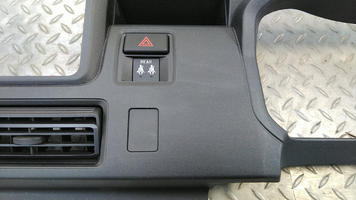 S700V ハイゼット 純正 オーディオパネル メーターパネル 55412-B5100 トリムNO.FA10(ダイハツ用)｜売買されたオークション情報、yahooの商品情報をアーカイブ公開 ...