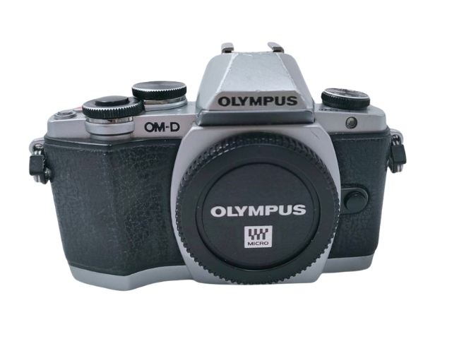 Yahoo!オークション - 【美品】OLYMPUS OM-D E-M10 シルバー ボディ 軽...
