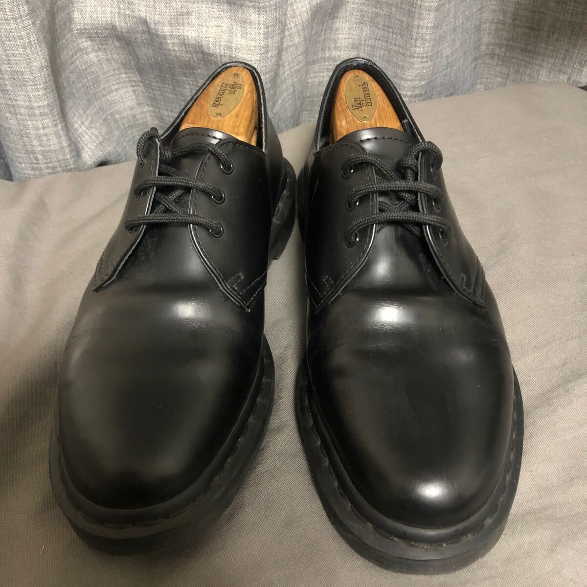 Yahoo!オークション - 【木製シューツリー付】ドクターマーチン UK7 US...