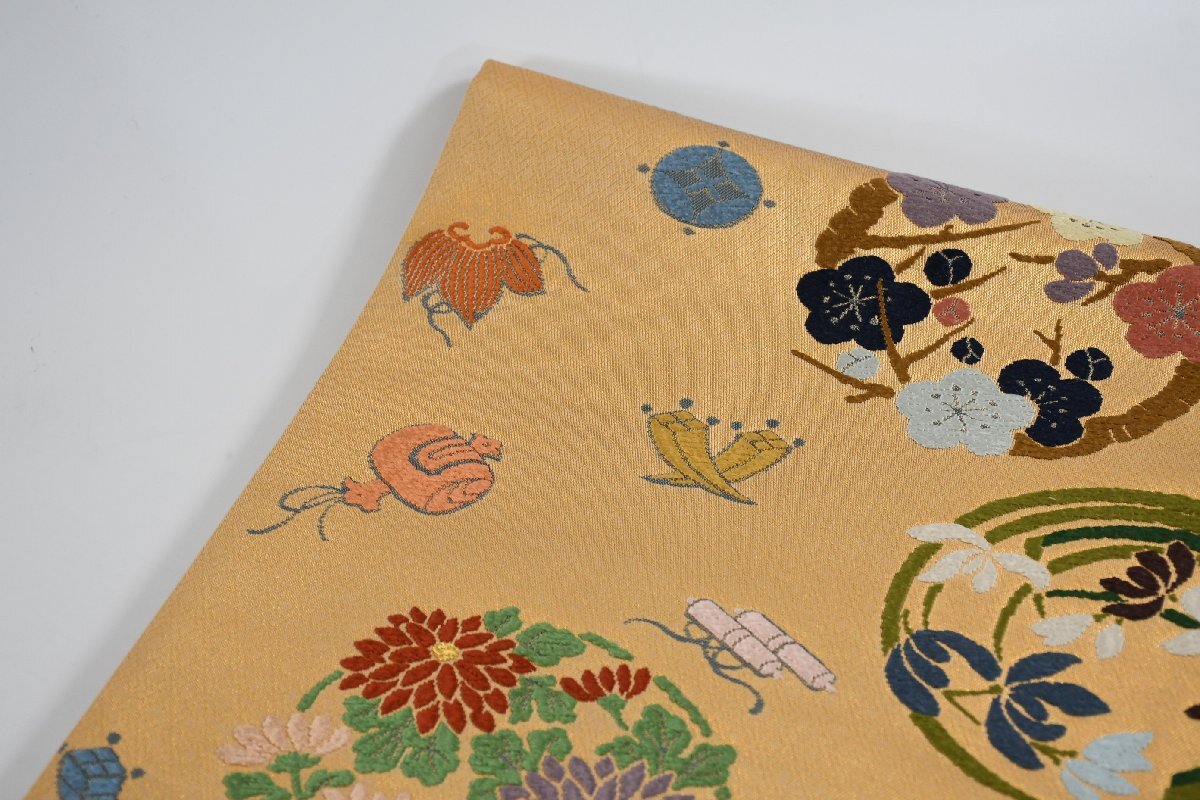 Yahoo!オークション - 袋帯 織悦 彩悦錦 全通柄 梅 花 刺繍 宝尽くし ...