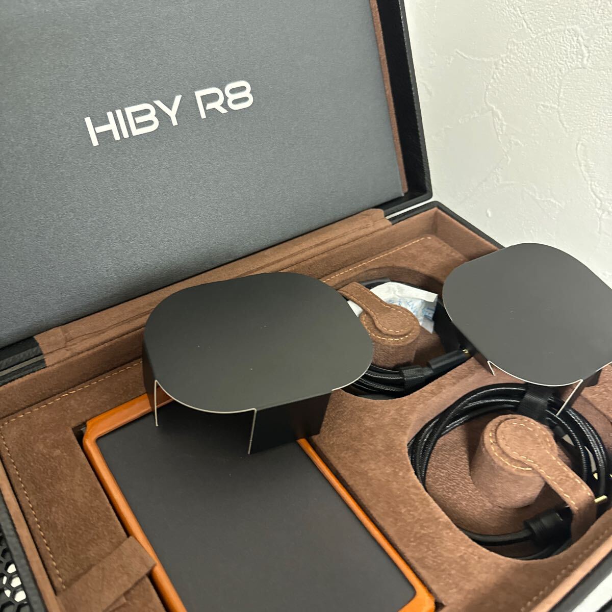 Yahoo!オークション - R8SS HiBy R8 SIMフリー AK4497 社外ケース付き