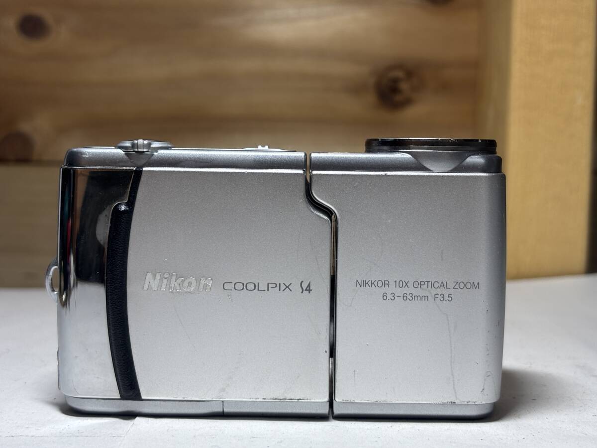 Yahoo!オークション - 11204) Nikon COOLPIX S4