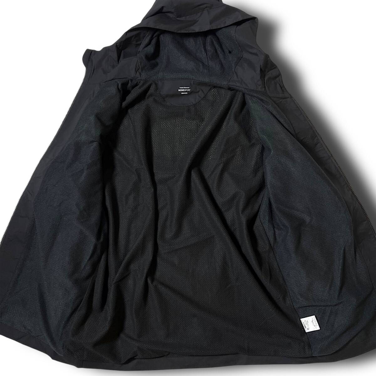 Yahoo!オークション - 新品 DESCENTE デサント MOVESPORT ムーブスポー...