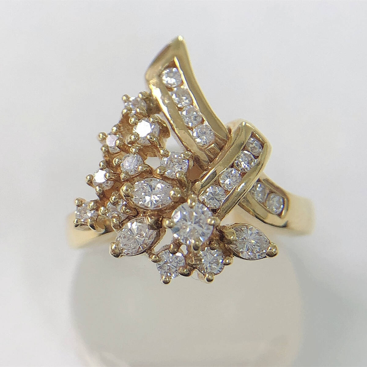 Yahoo!オークション - 素敵 K18 天然ダイヤモンド0.58ct リング 指輪 ...