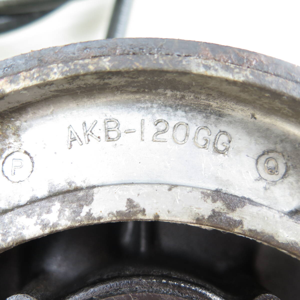 Yahoo!オークション - XT400 [5Y7] 純正フロントドラムブレーキ ドラ...