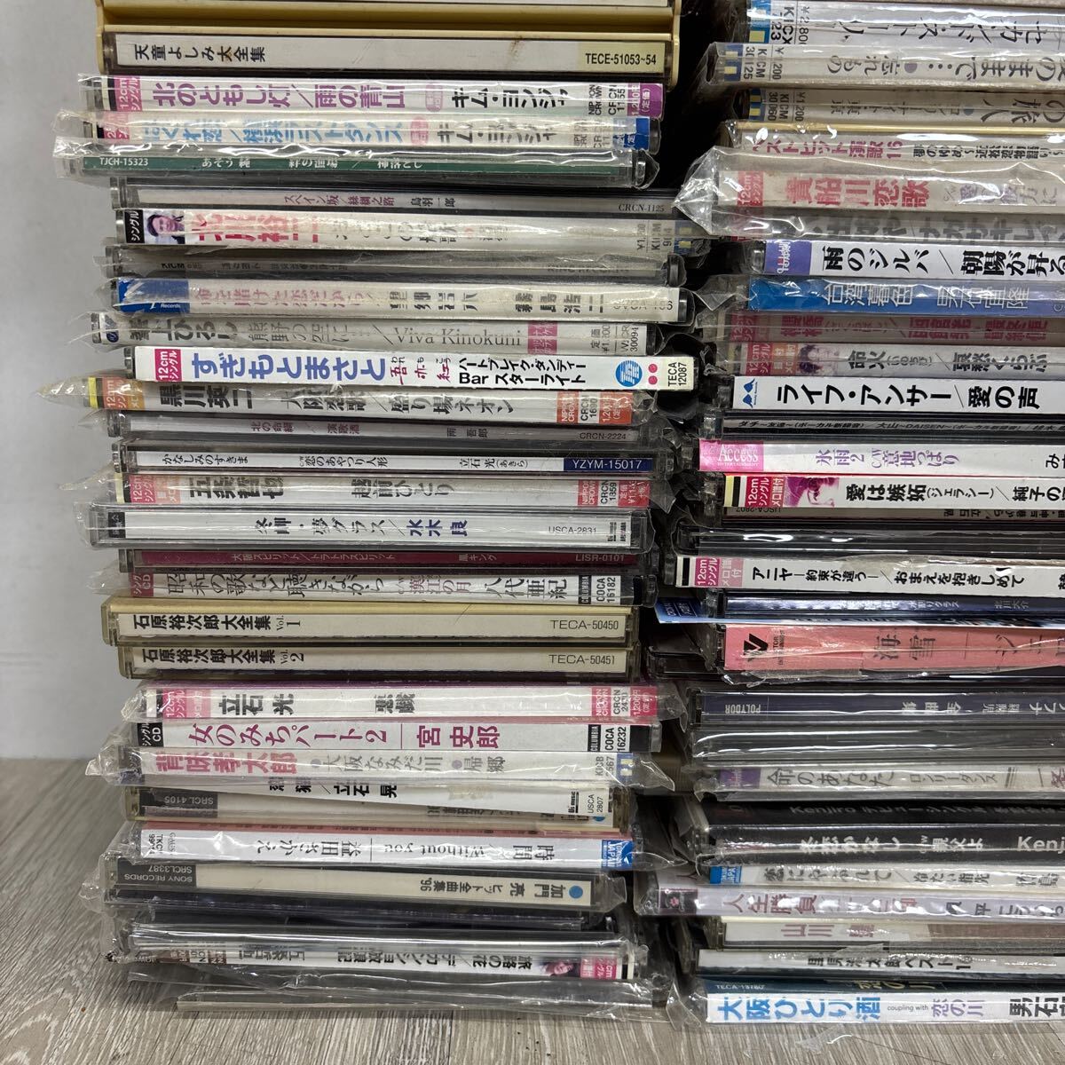 Yahoo!オークション - 1189 演歌 歌謡曲 CD 秋元順子 ザ・ピーナッツ ...