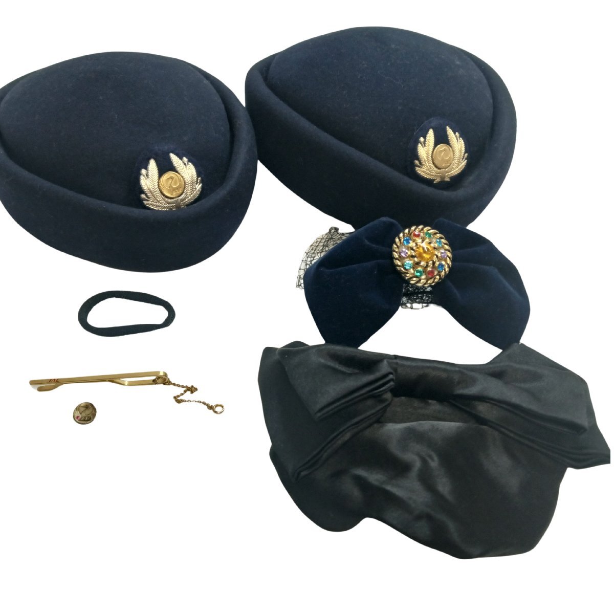 Yahoo!オークション - 1円 Z017 JAL CA6代目 制服 豪華28点セット 日本...