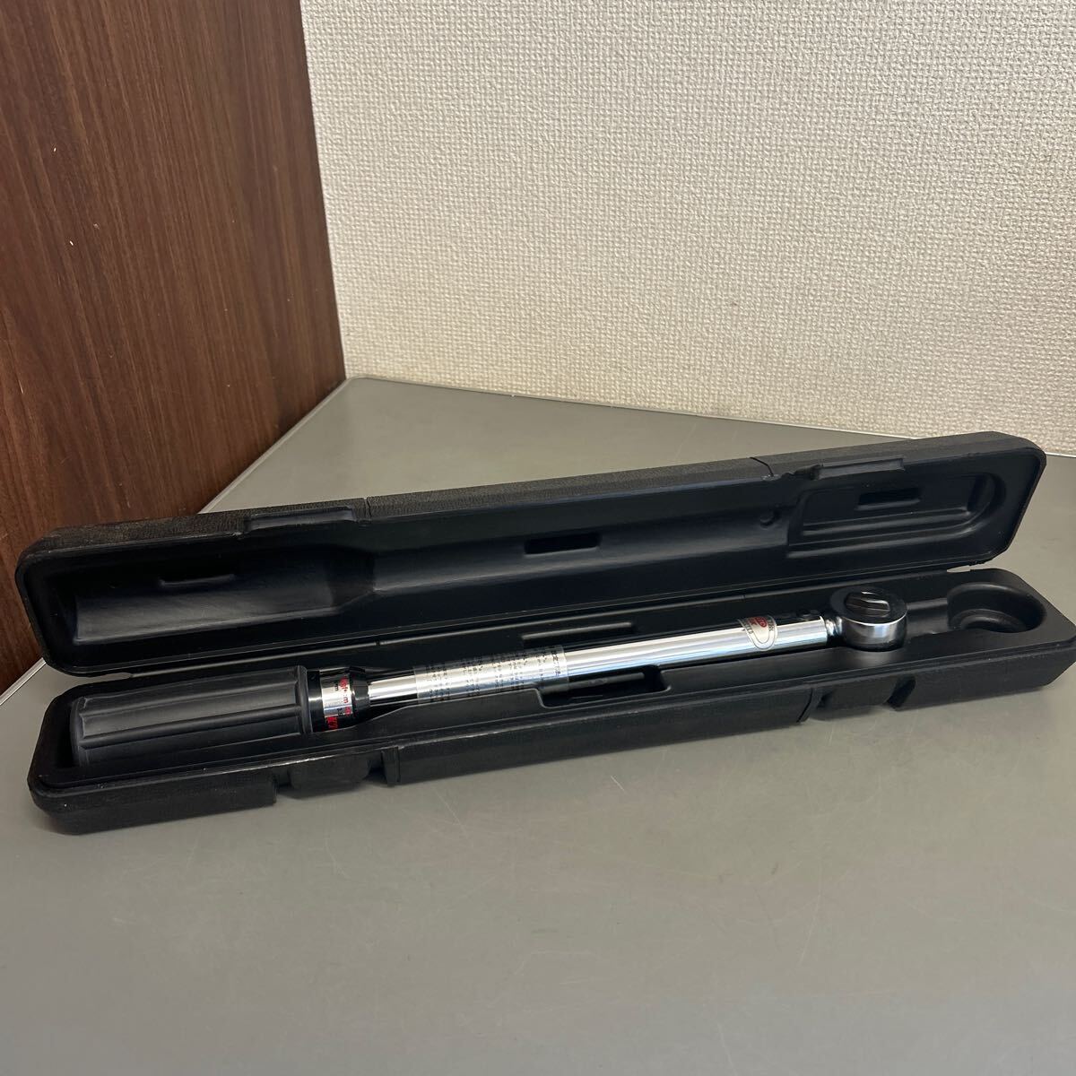 Yahoo!オークション - Y0810 KTC トルクレンチ CMP103 保管品 動作未確...