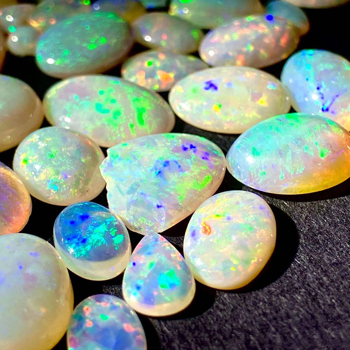 Yahoo!オークション - 1円〜 小粒 遊色効果 天然オパールおまとめ46ct ...