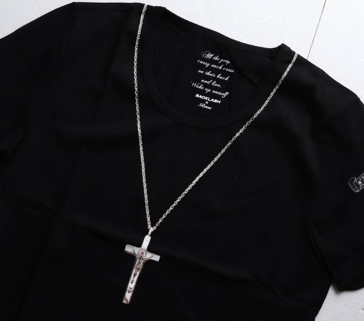 Yahoo!オークション - 新品 本物 BACKLASH Roen Tシャツ BL-ROEN01 M ...