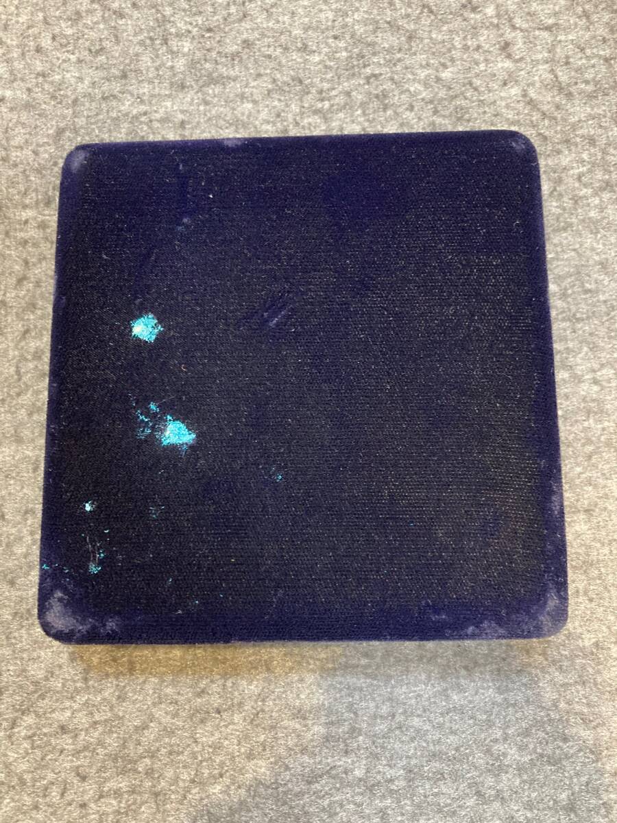 Yahoo!オークション - 天皇・皇后両陛下金婚式記念 純銀メダル 101...