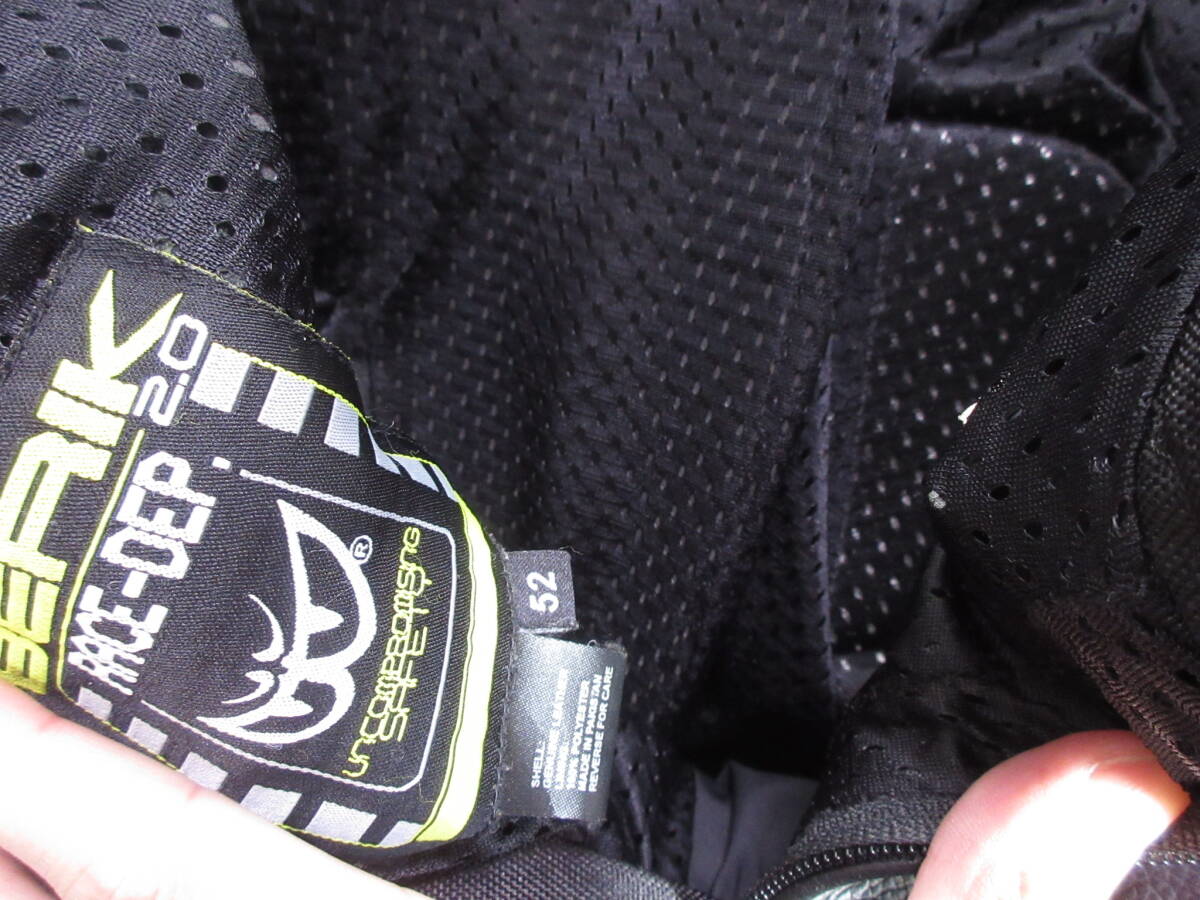 Yahoo!オークション - 中古品 サーキット革ツナギ サイズXL 52 BERIK ...