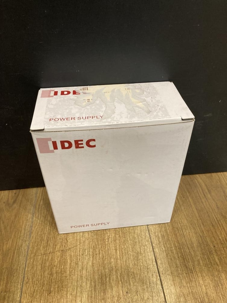 Yahoo!オークション - 008 未使用品・即決価格 IDEC スイッチングパワ...