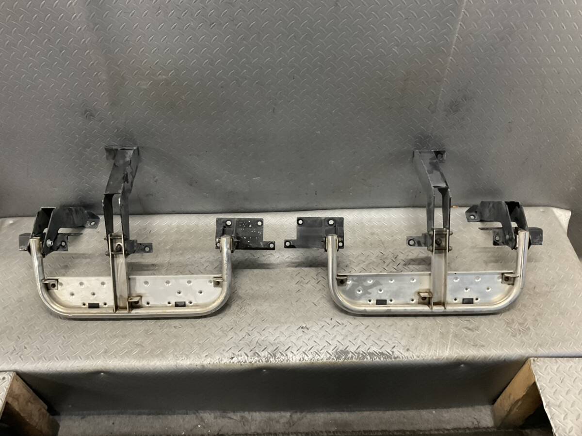 Yahoo!オークション - Z39 三菱 デリカD5 CV5W 純正OP ステップ 左右セ...