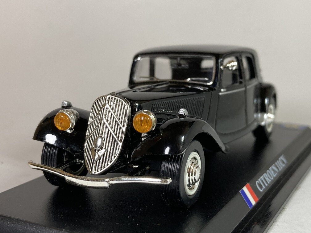 シトロエン Citroen 11CV 1954 1/43 - デルプラド delprado(乗用車)｜売買されたオークション情報、yahooの商品情報をアーカイブ公開 - オークファン ...