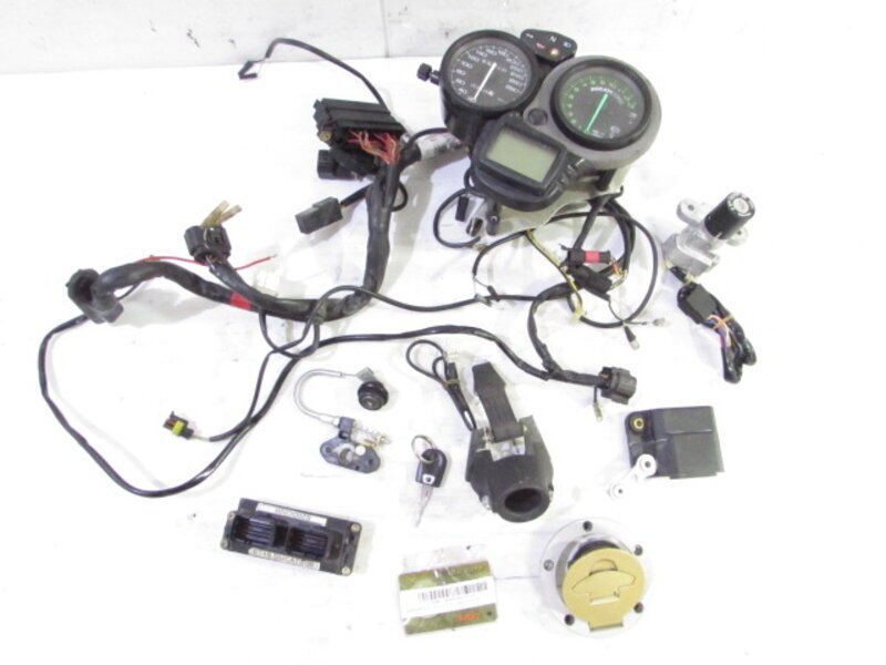 Yahoo!オークション - ドゥカティ ST4S 実動車外し 純正 キーフルSET E...