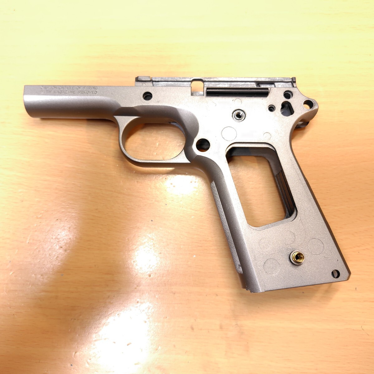 Yahoo!オークション - WA SCW S&W SW1911 DK - ダグケニック HW樹脂製 ...