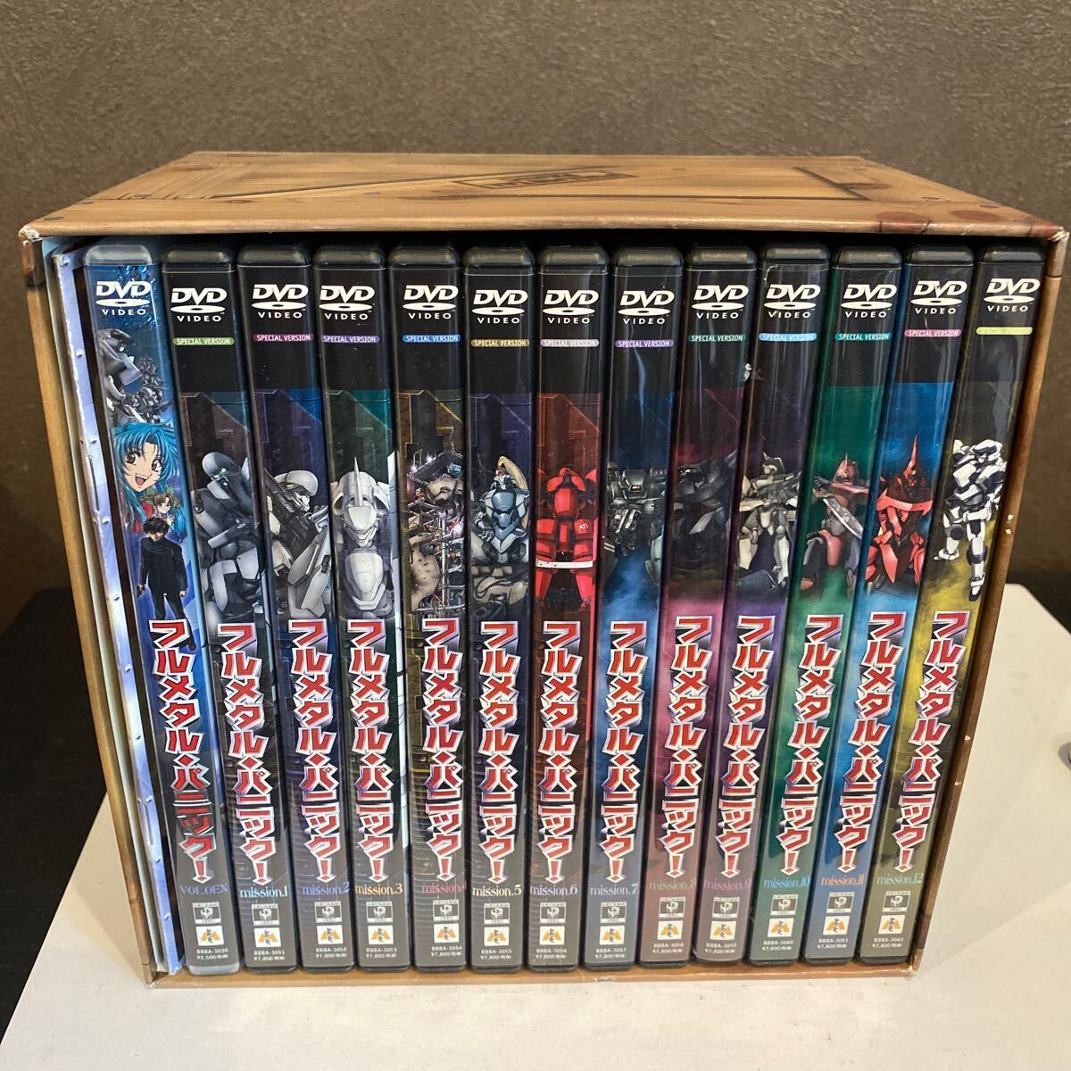 Yahoo!オークション - フルメタルパニック DVD13巻ボックスセット 動作...