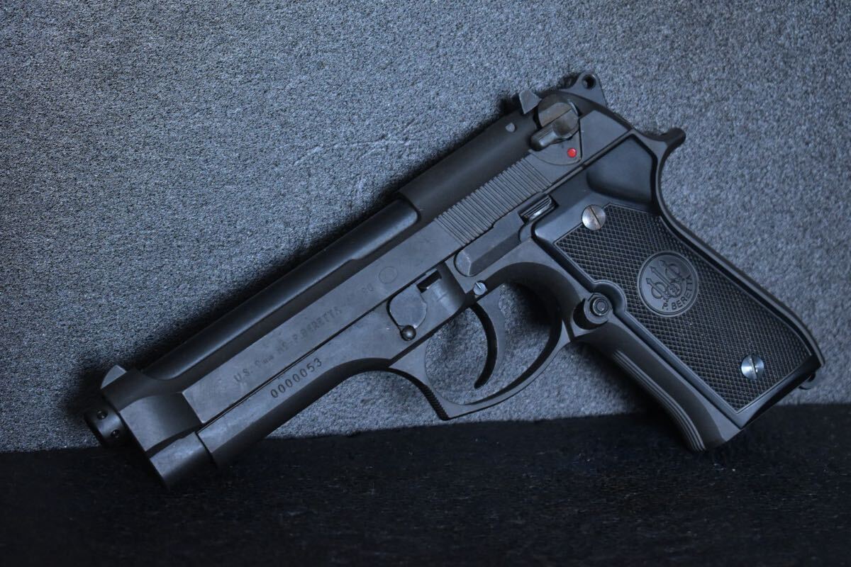 Yahoo!オークション - MGC US 9mm M9 HW 固定スライドガスガン 検 マル...