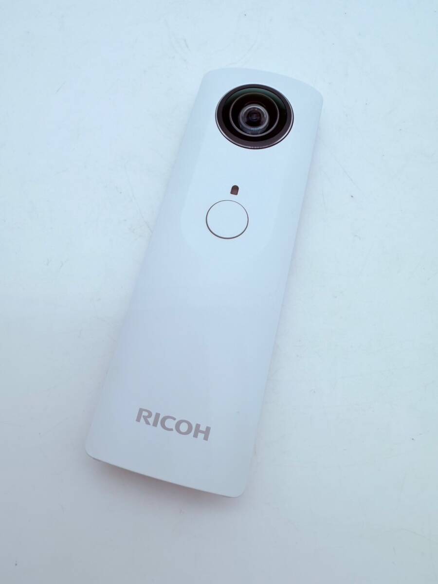 Yahoo!オークション - 通電確認OK RICOH THETA m15 ホワイトシータ 全...