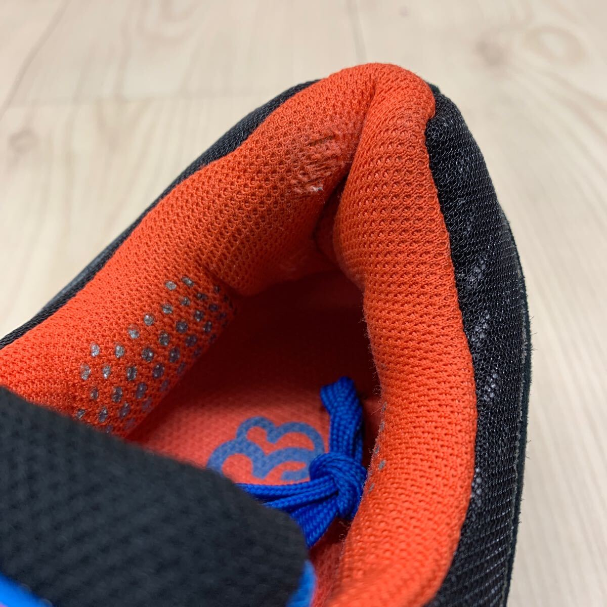 Yahoo!オークション - K28 KT-250227-49 asics アシックス GEL QUICK 3...