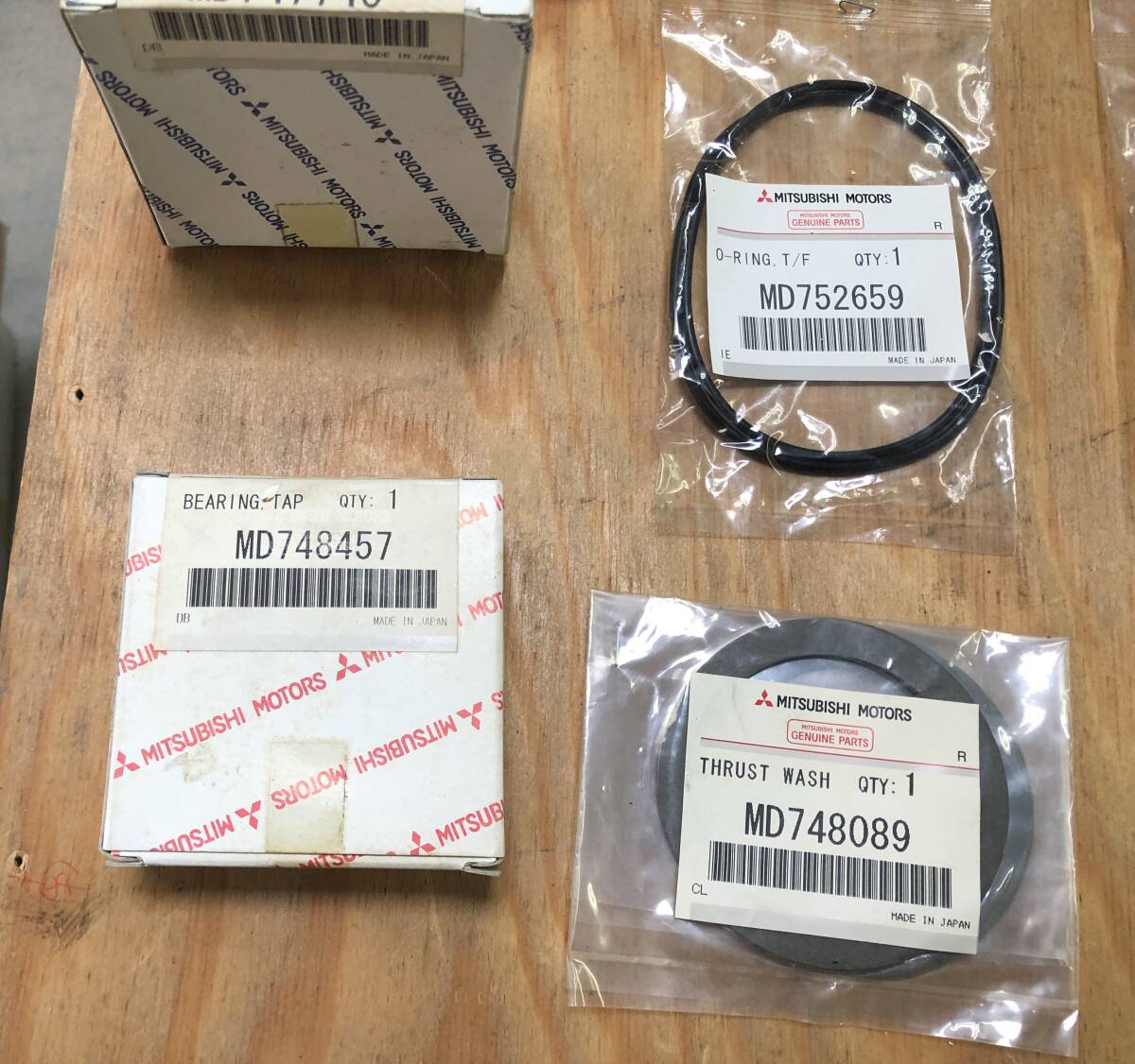 Yahoo!オークション - 三菱ランサーエボ9MR-RS用フロントデフシール ベ...