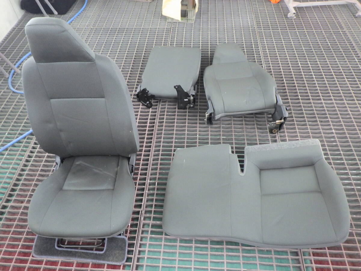 Yahoo!オークション - QDH201 ハイエース シート一式 引き取り希望
