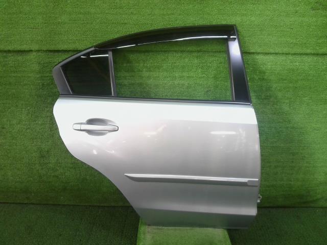 Yahoo!オークション - 【キレイ／洗車傷程度】 インプレッサ DBA-GJ7 ...