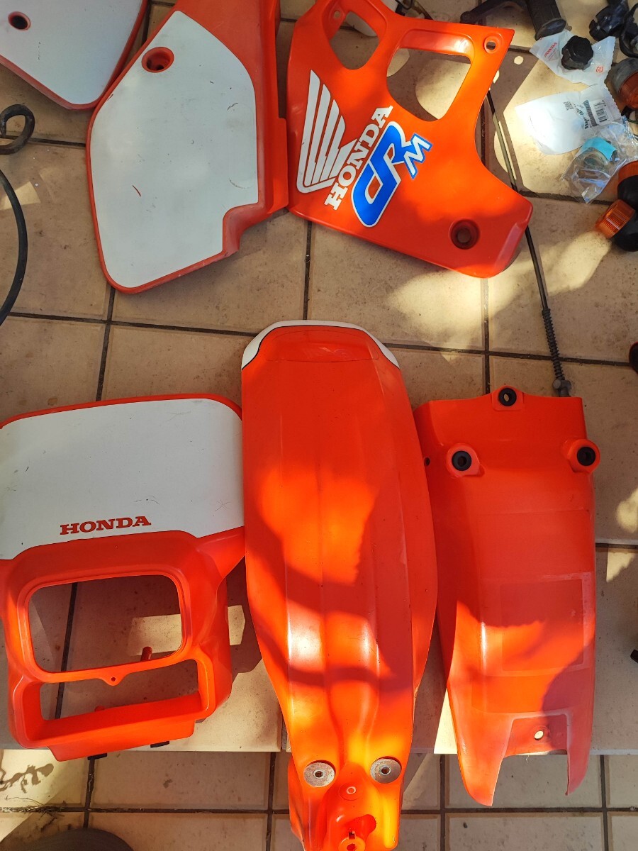 Yahoo!オークション - 前期 CRM50 80 外装セット