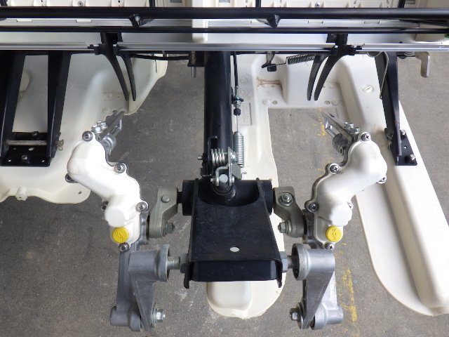 Yahoo!オークション - 三重 ヤンマー 4条植 田植機 PeS-1 最大 4.0馬力...