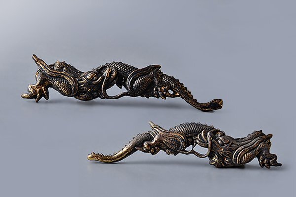 Yahoo!オークション - k326【和み】刀剣美術 時代 龍紋目貫 刀装具 検 ...