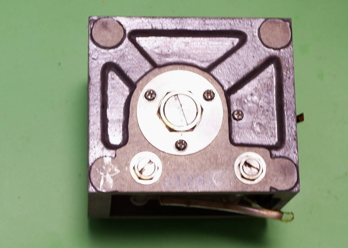 Yahoo!オークション - 大型 30pF～480pF-V.C. SSG外し品 6...